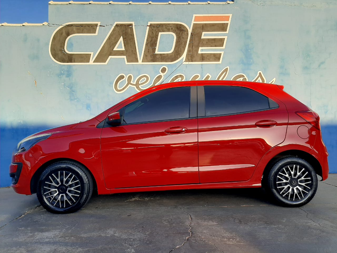 Cade Veículos - Detalhes